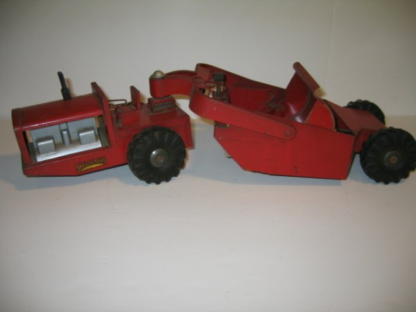 13: STRUCTO BELLY SCRAPER