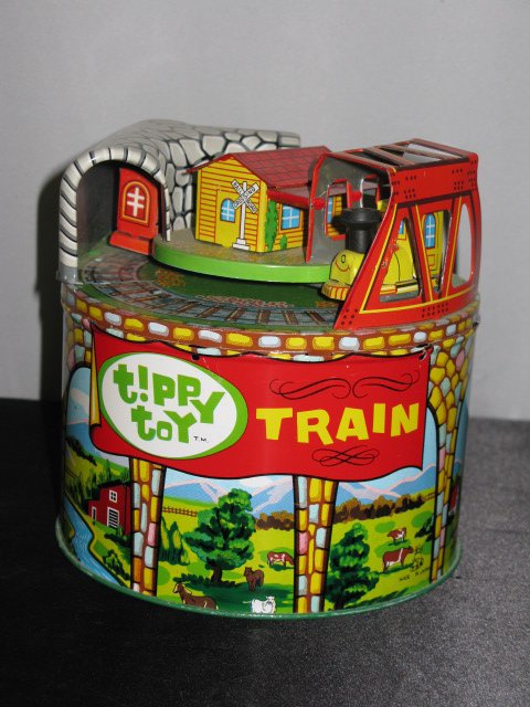 191: VINTAGE TIPPY TOY SPINNING TOY TRAIN
