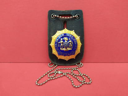 Bruce Willis Prop Police Badge