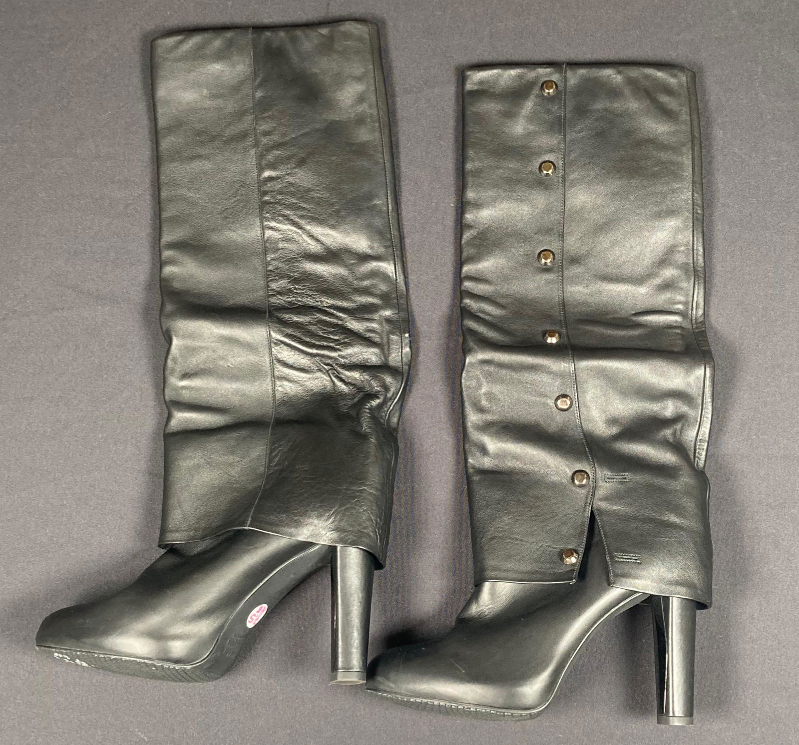 CASTLE Stana Katic leather boots worn on screen in the - Feb 28, 2021 ...