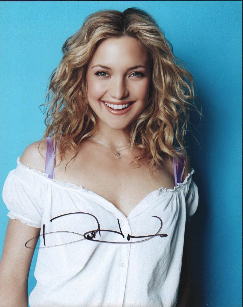 Kate Hudson Sexy Signed Photograph Sep 17 2022 Piece Of The Past