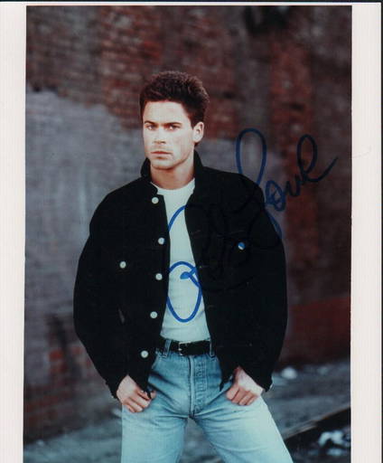 Rob Lowe signed photograph (#0203) on Dec 05, 2022 | Piece of the Past ...