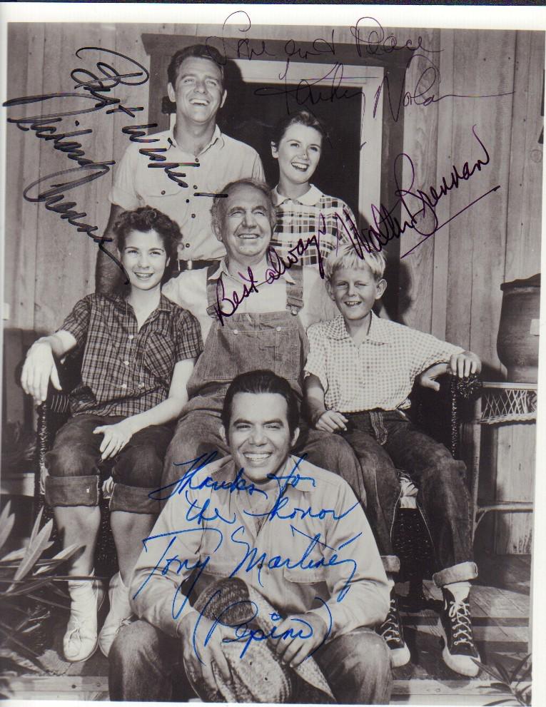 The Real Mccoys Cast Signed Photograph Auction