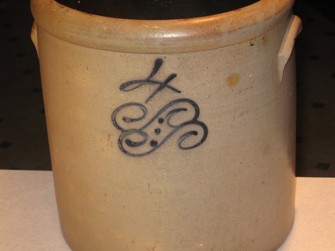 4 GALLON SALT GLAZED CROCK