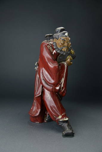 Shi Wan Zhong Kui Porcelain Sculpture