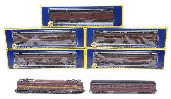 Ahm Rivarossi Tuscan Gg1 With Six Pass Cars Ob