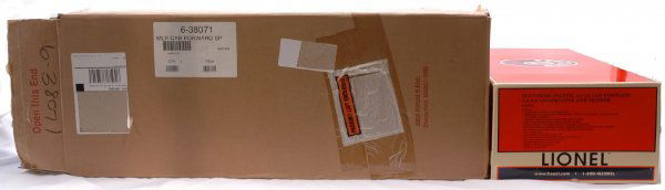 2737: Lionel 38071 SP Cab Forward AC-12 MINT Boxed