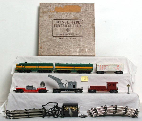 Marx 42842 Western Pacific diesel freight set - Jan 31, 2009 | Stout ...