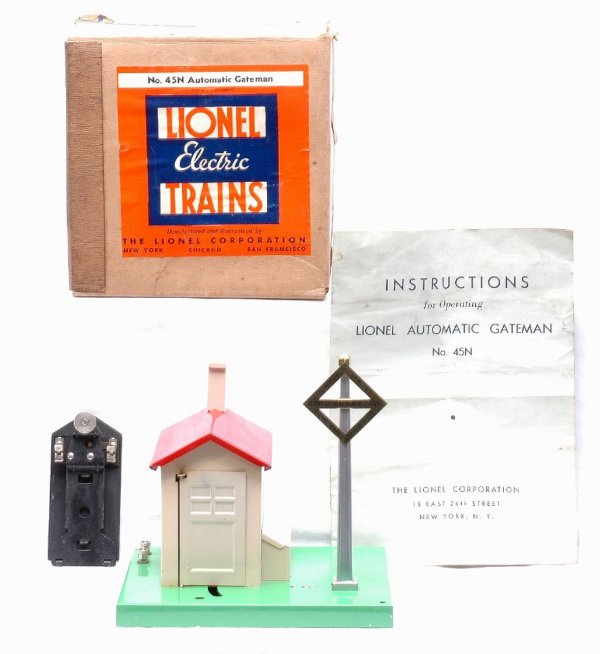 2039: Lionel 45N Automatic Gate Man Like New Boxed