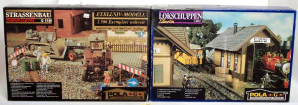 37: Two Pola G scale building kits in original boxes