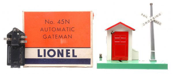 38: Lionel 45N Automatic Gateman LIKE NEW OB