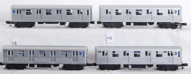 481: Railking MTA R42 E train subway set