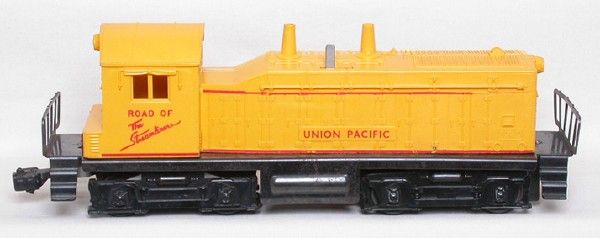 149: Lionel 645 Union Pacific NW2 switcher