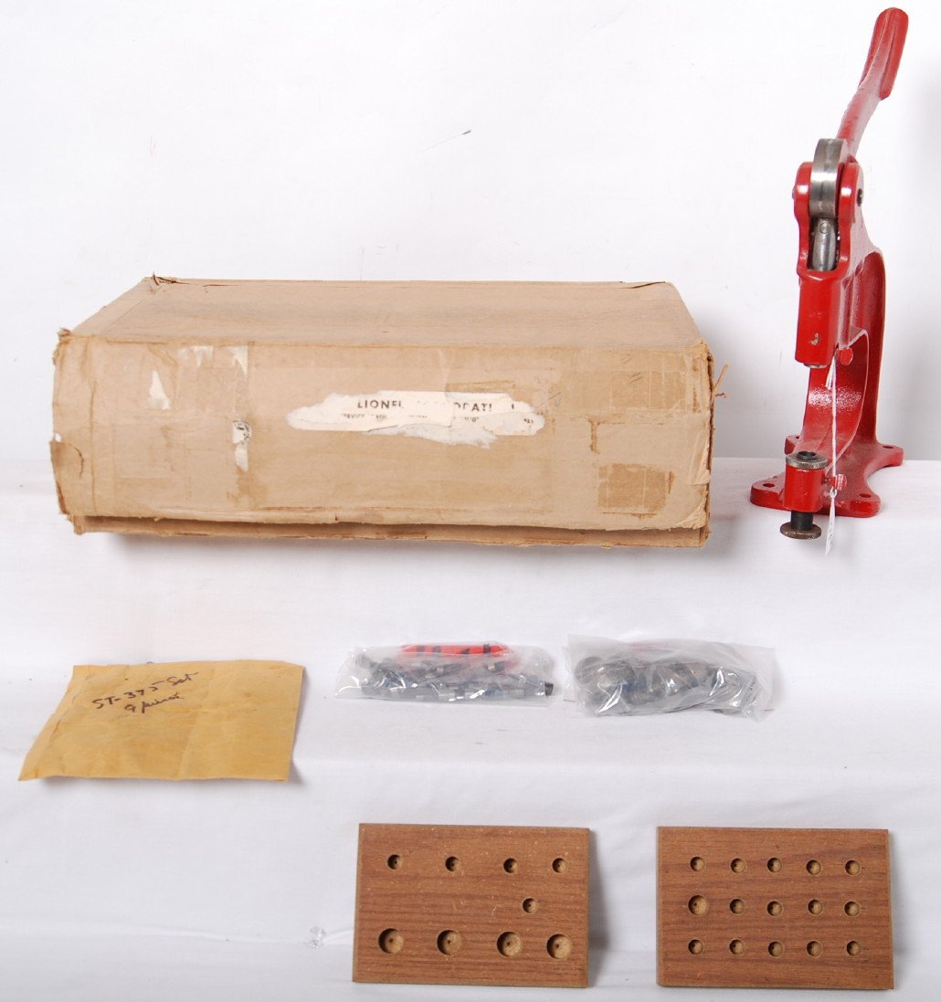 1171: Lionel ST-350 rivet press, tools, ST-375 envelope