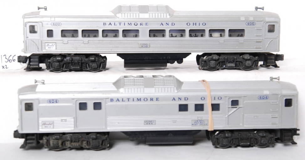 Lionel 400 and 404 RDC Budd cars - Jan 19, 2013 | Stout Auctions in IN