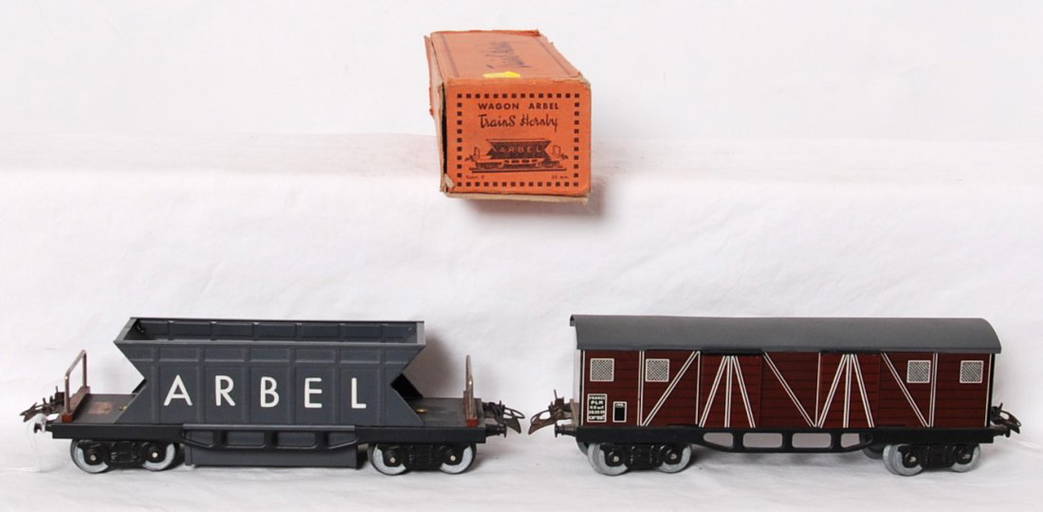 Hornby Trains Arbel Wagon And Plm Boxcar