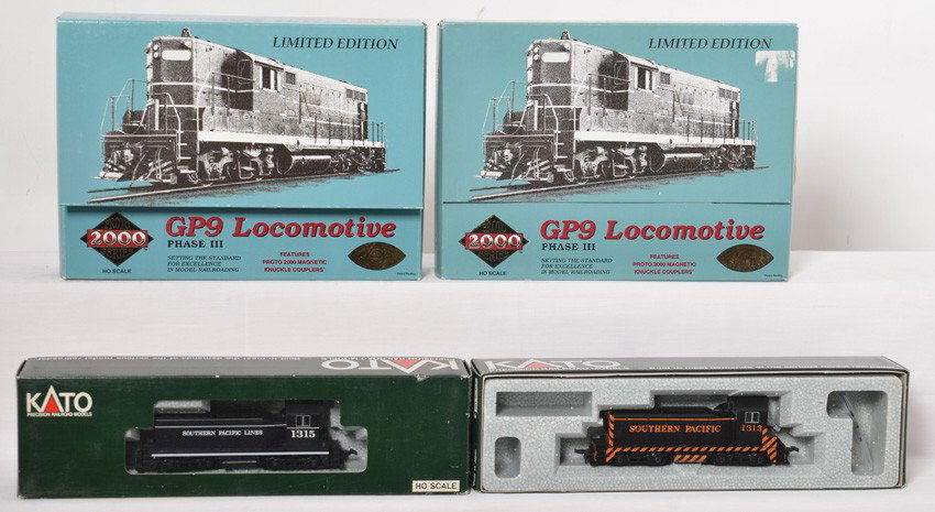 4 Ho Kato And Proto 2000 Locos Southern Pacific