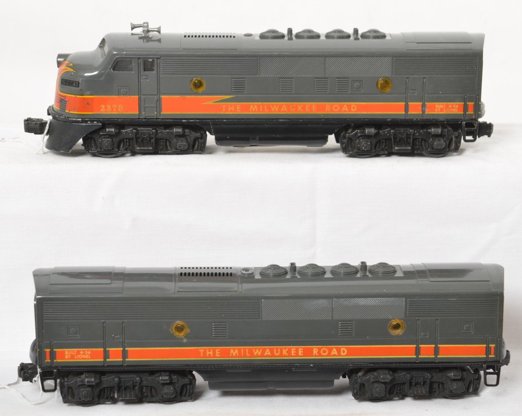 Lionel 2378 The Milwaukee Road F3 A-B units