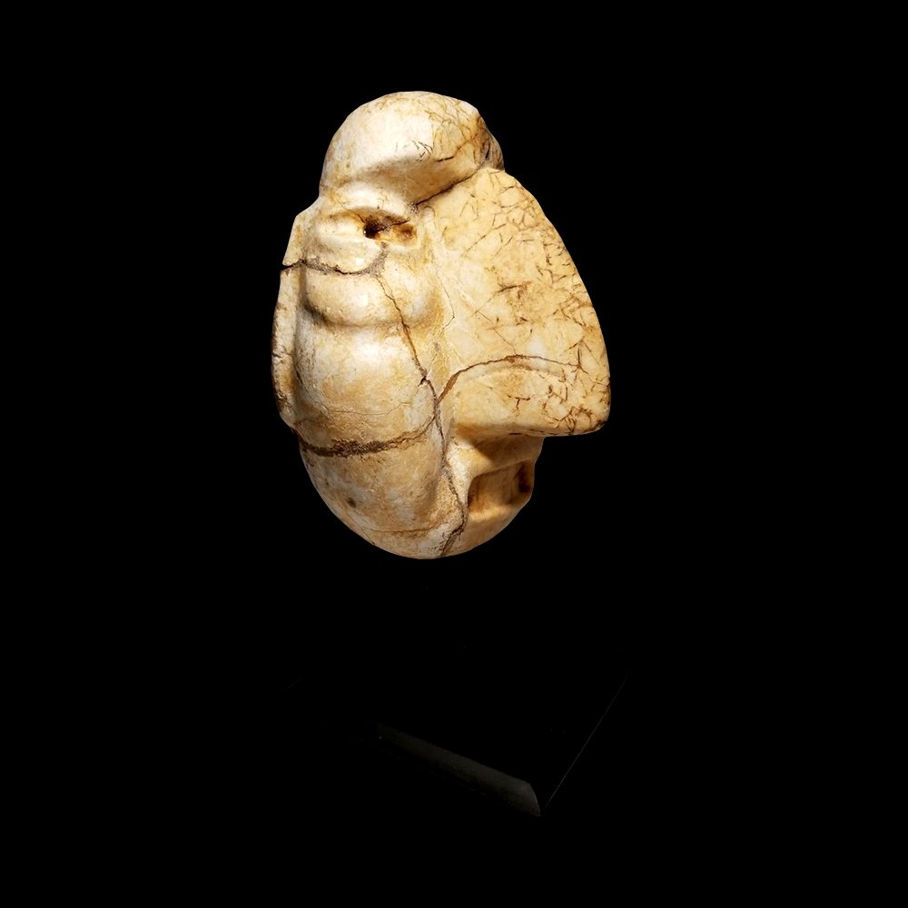 Rare Pre-Columbian Sultepec Stone Mask