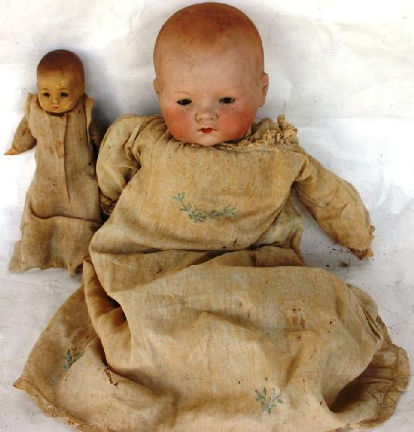 322: TWO BILO BABY DOLLS MARKED AM TOGETHER