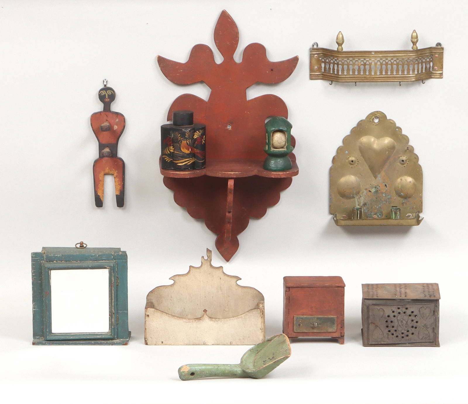 Country And Folk Art Items Auction
