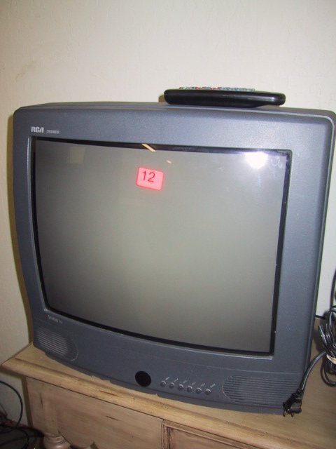 12: RCA stereo monitor, colortrak plus, w/ re - Nov 22, 2003 | A1 ...