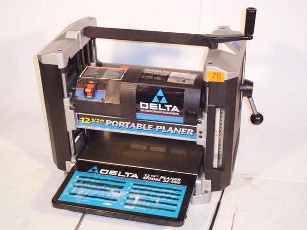 76: Delta 12.5"x 6" planer, Model # 22-560 - Jan 24, 2004 | A1 Auction ...