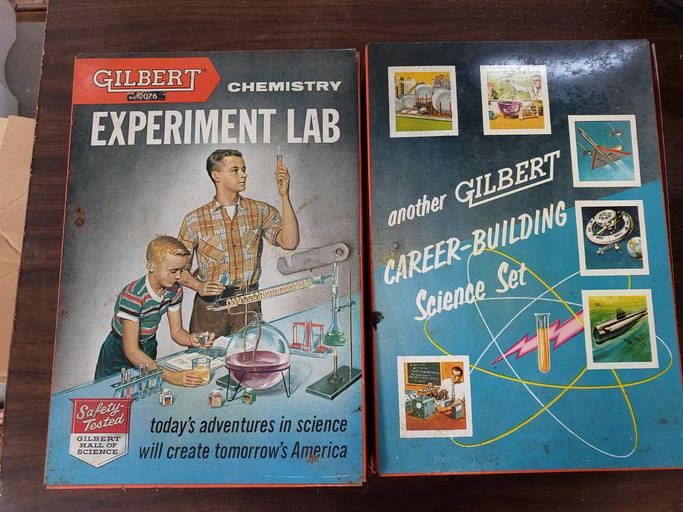 1950s Unused Gilbert Chemistry Experiment Lab