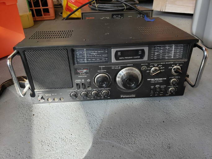 Vintage Valuable Panasonic Radio Receiver Rf 4900