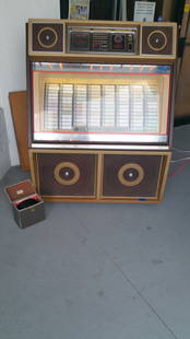 Vintage Ami Rowe Jukebox Model 1100