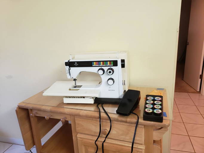 Vintage Viking Sewing Machine Model 6370 From 1970