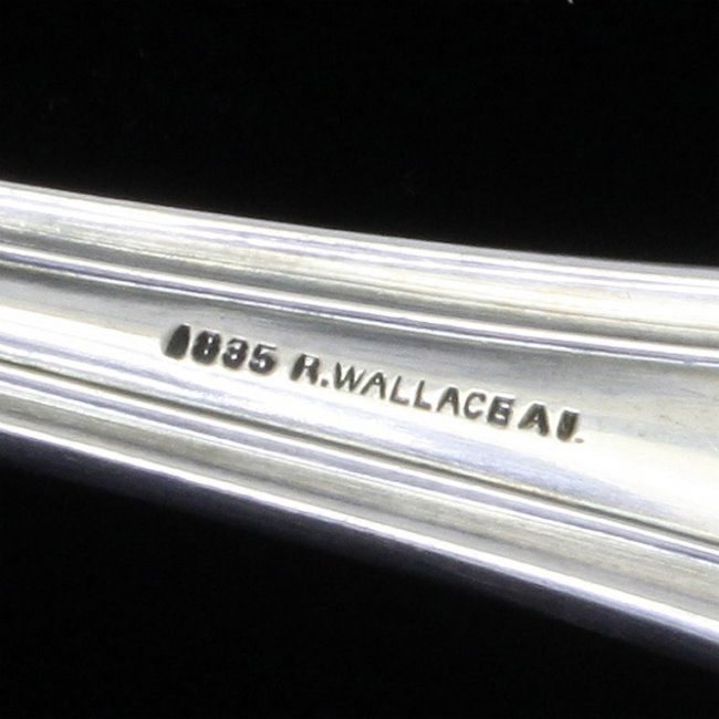 1835 R. Wallace A1 Large Silver plate Ladle : Lot 81