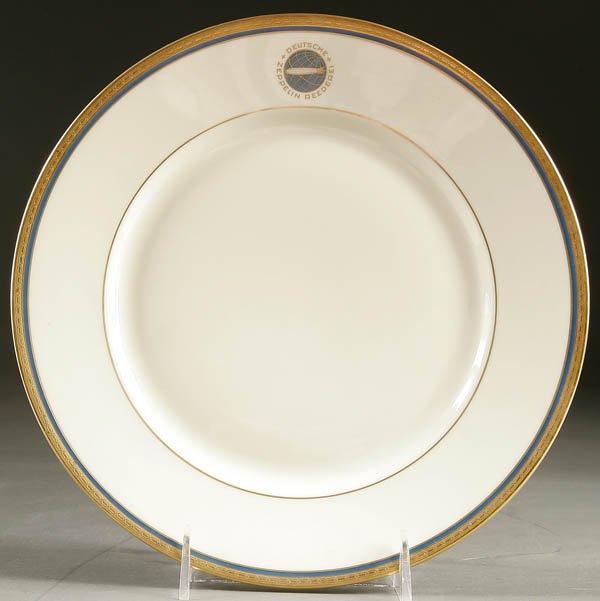 German Hindenburg Zeppelin Porcelain Dinner Plate