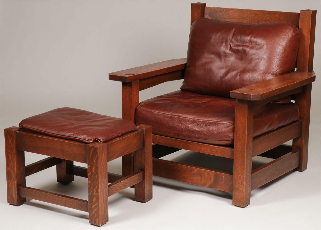 WARREN HILE CHAIR AND FOOTSTOOL - Jul 30, 2019 | Jackson's Auction in IA