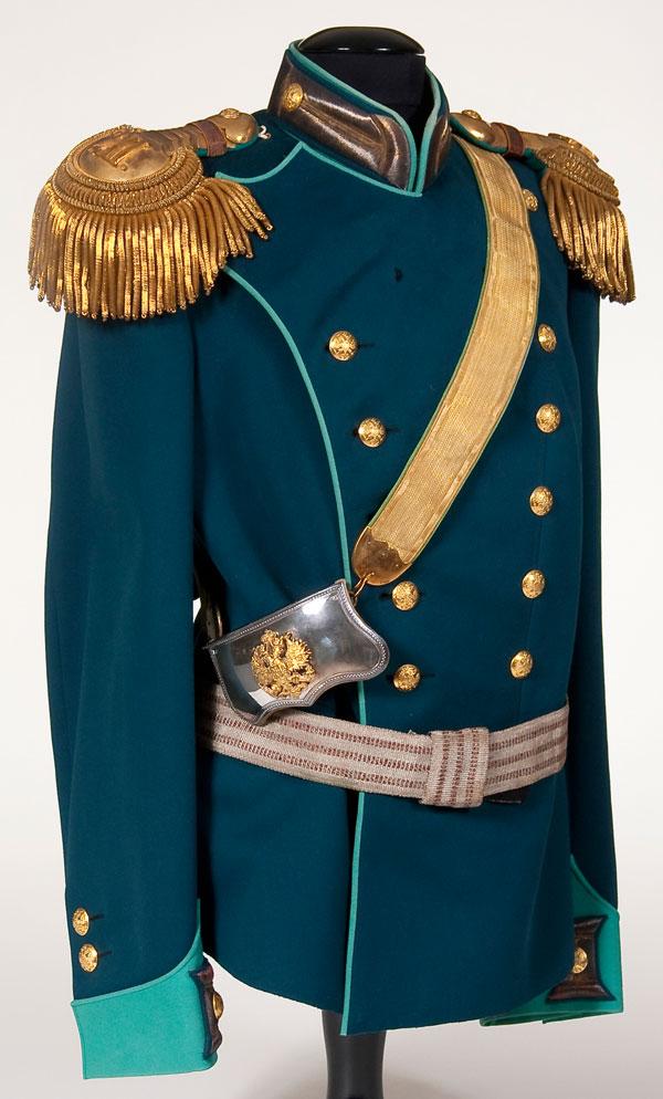 74: IMPERIAL RUSSIAN COMMANDER UNIFORM