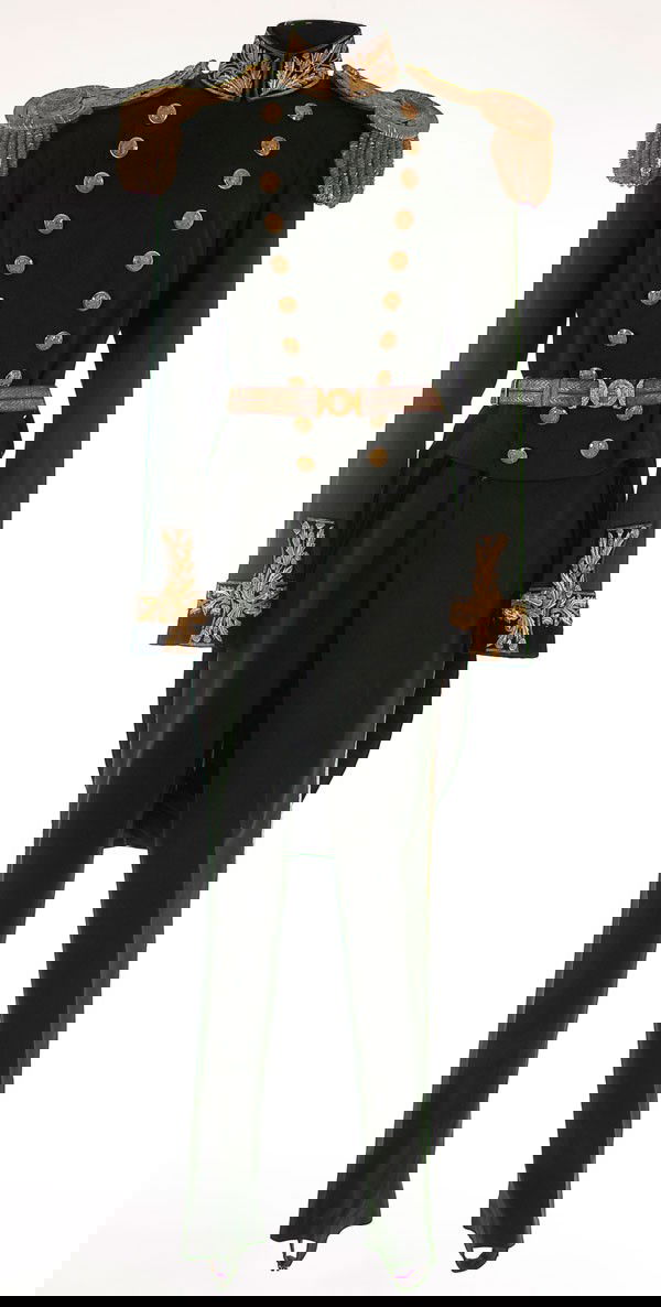 417: BRITISH EDWARDINAN UNIFORM ROYAL CO. OF ARCHERS