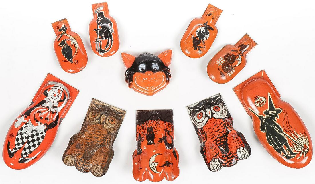 Vintage Halloween Tin Clickers Auction
