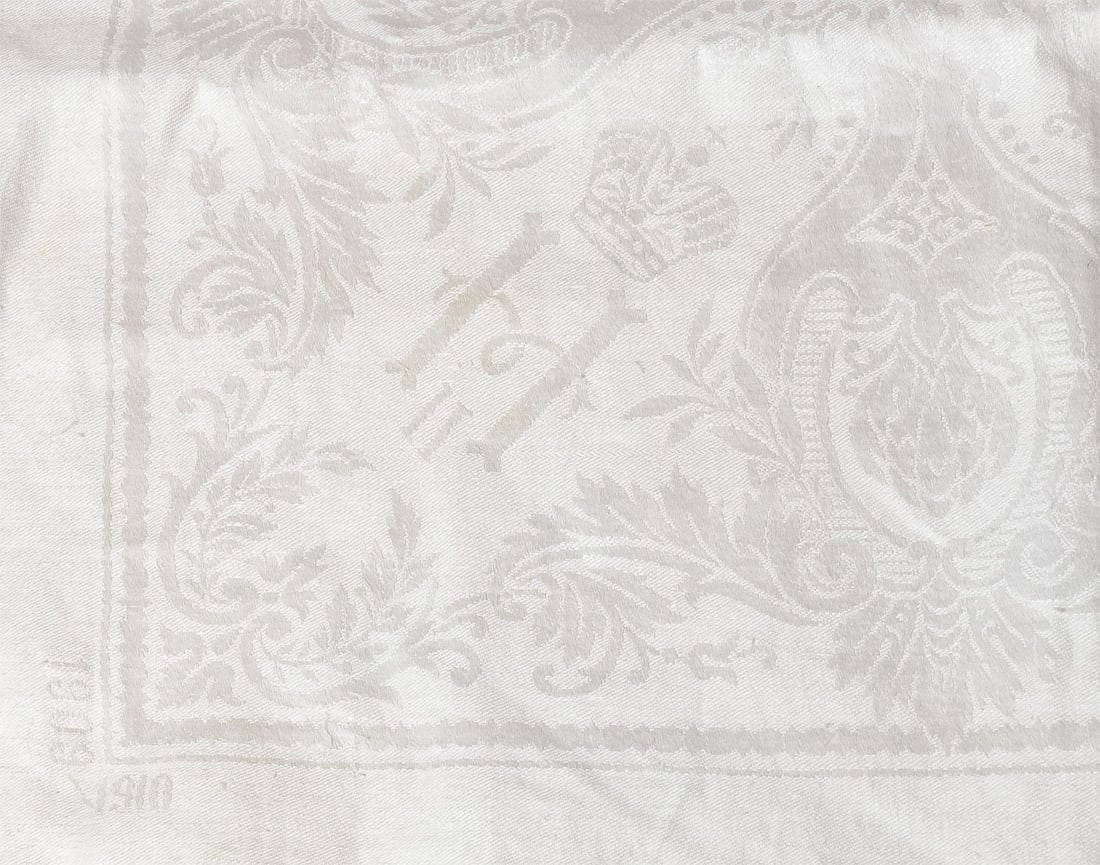 An Imperial Russian Napkin Of Nicholas Ii, 1910 Auction