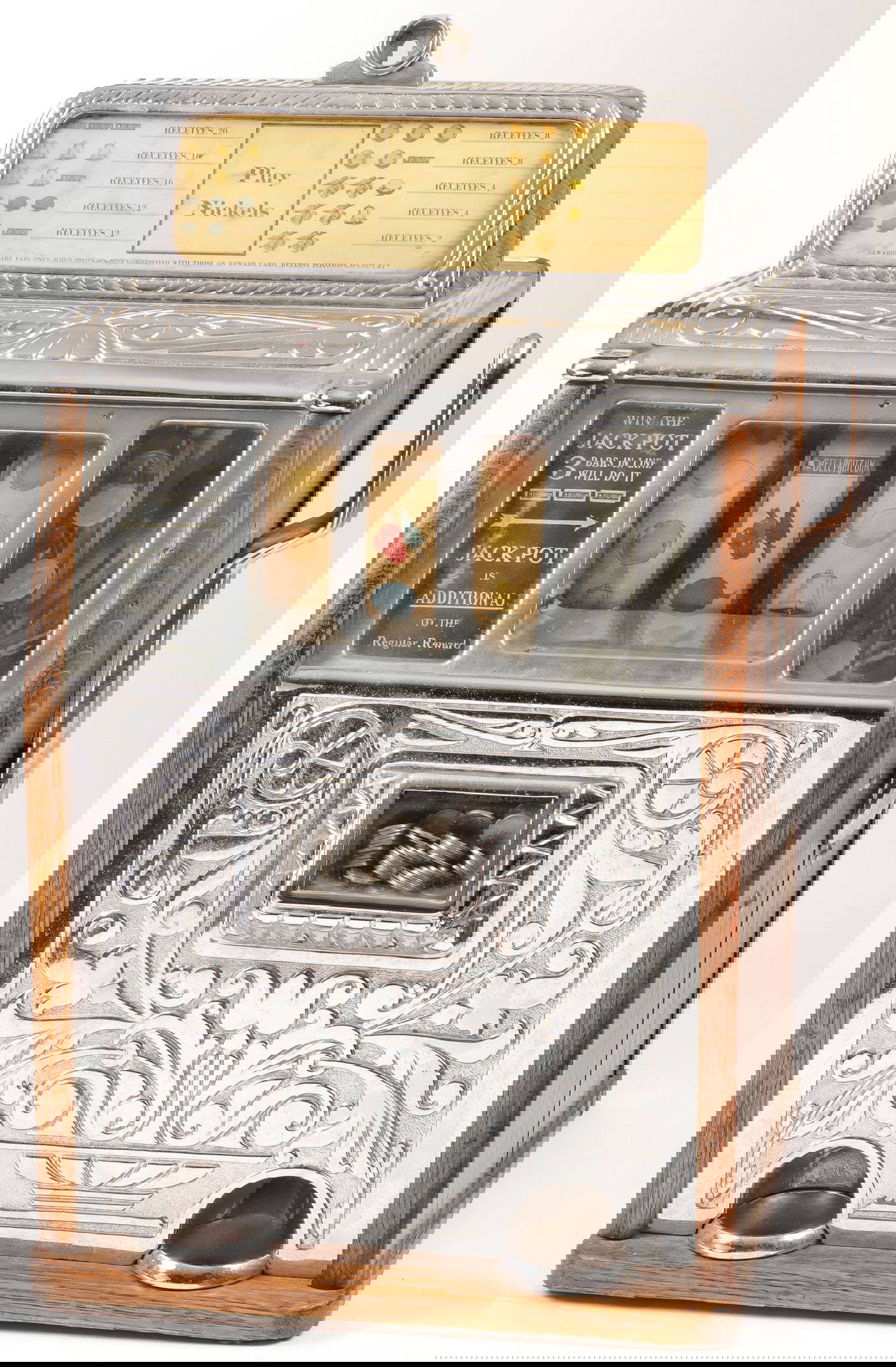 Caille 5 Cent Superior Bell Slot Machine Auction