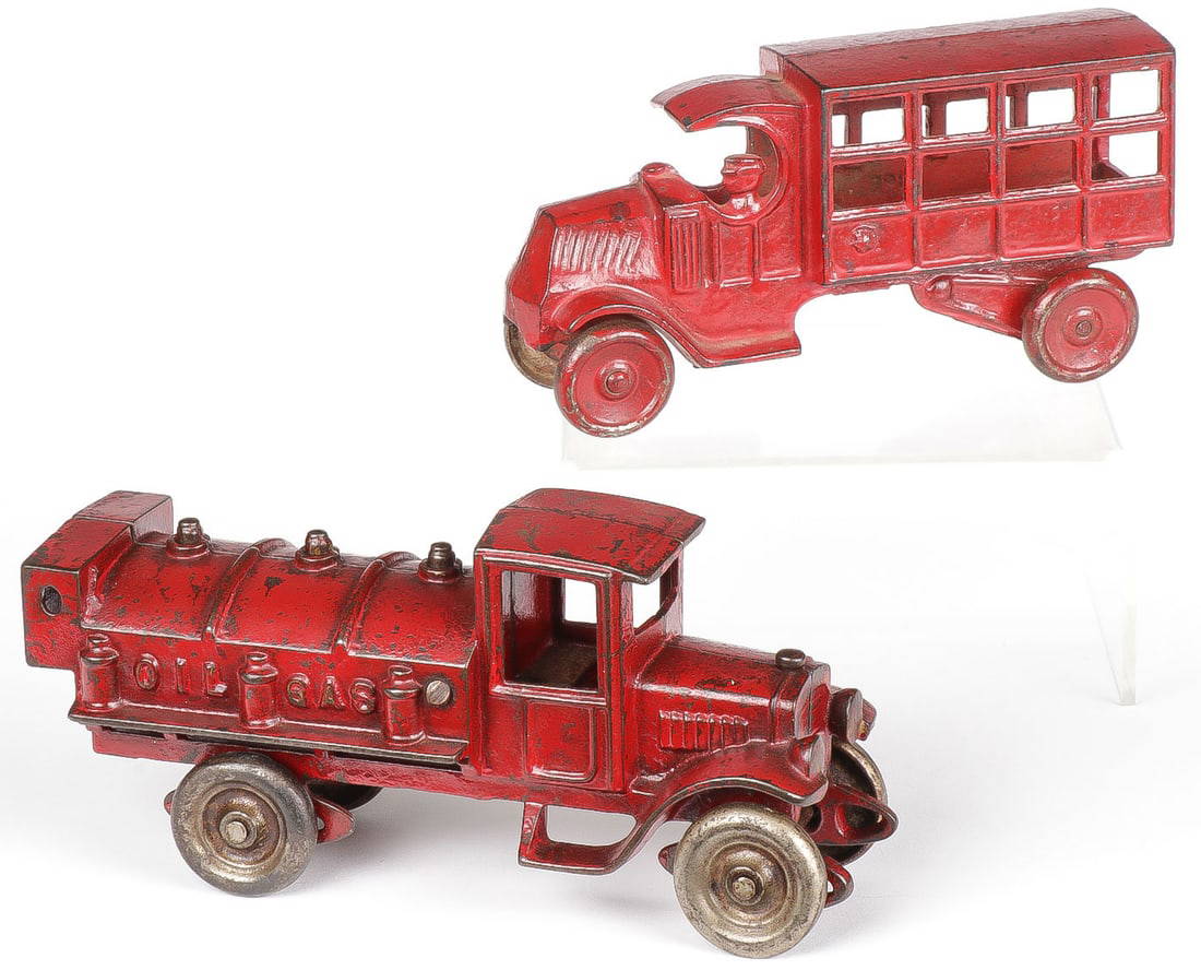 Pair Of Vintage Cast Iron Trucks Auction