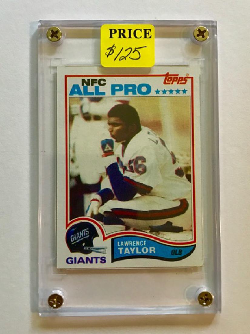 1982 Topps Lawrence Taylor Rookie Football Card