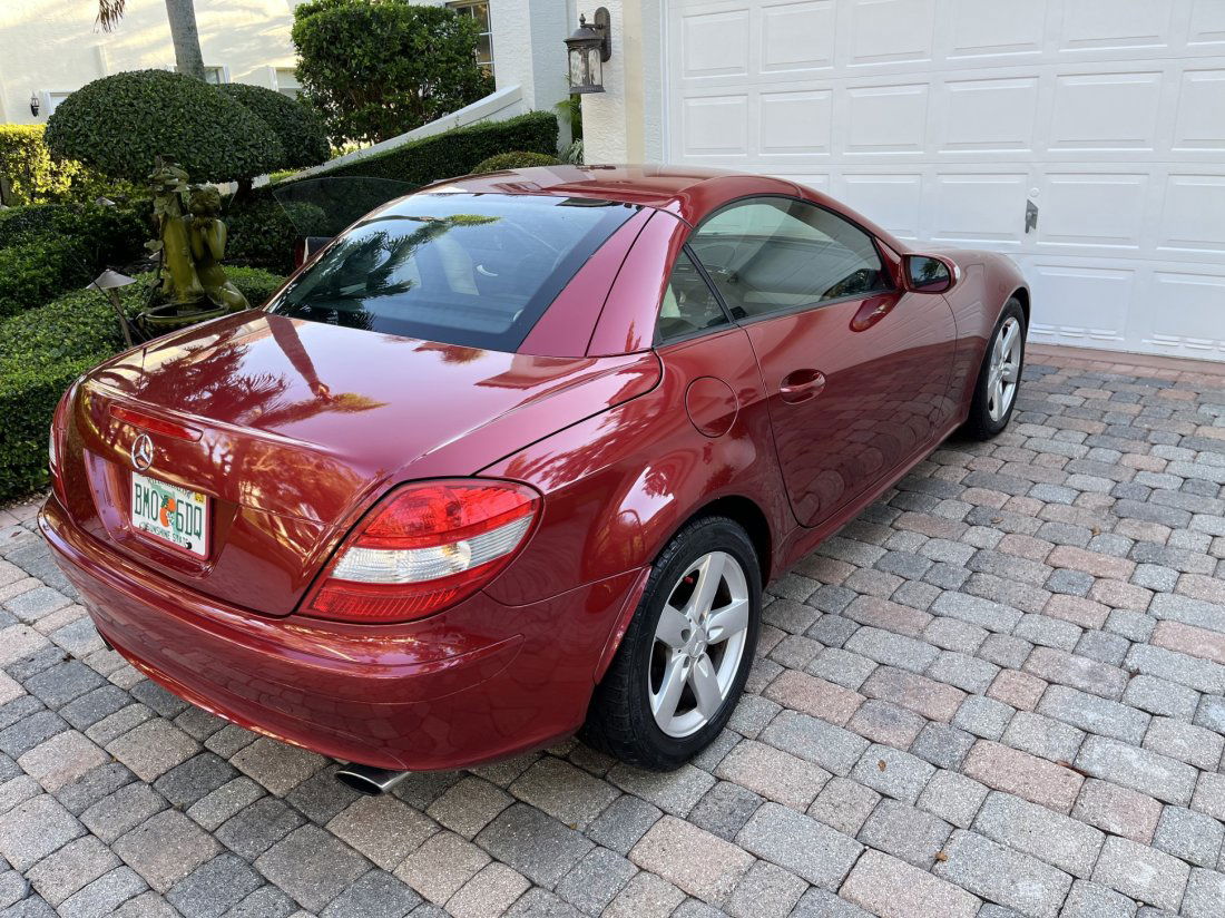 2006 Mercedes 2 Door Hard Top/convertible. Vin (vehicle Identification ...