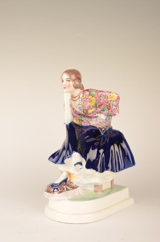 Goldschneider porcelain figurine. - May 27, 2013 | Antique Place in FL