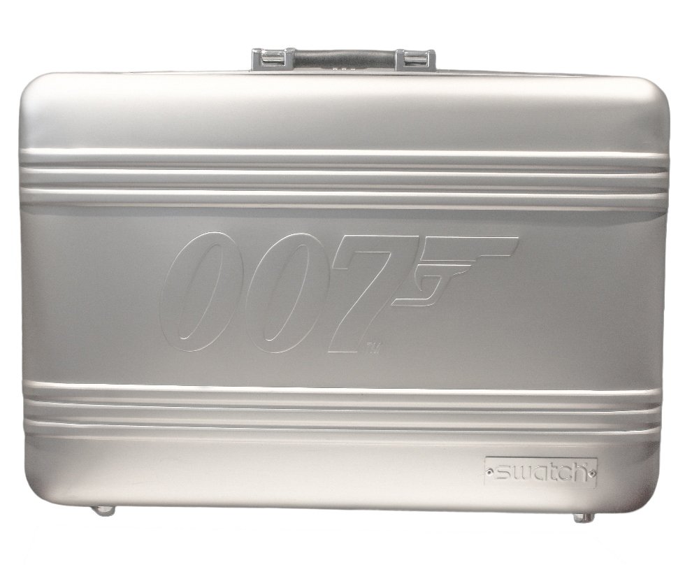 A Special James Bond 007 Swatch Set With Original 007