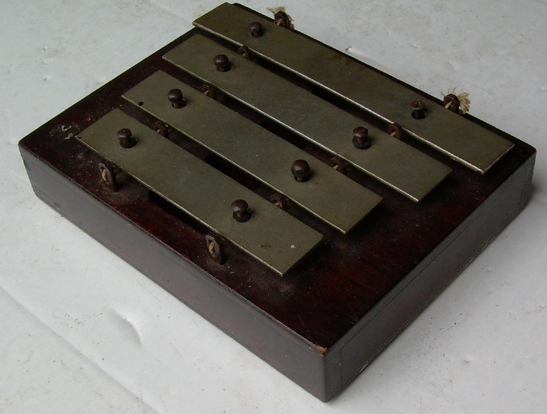 Dining Car Chimes Four Graduated Plates