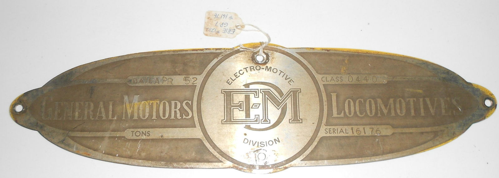 EMD Builder's Plate Erie GP-7 #16176 - Oct 05, 2019 | Brookline Auction ...