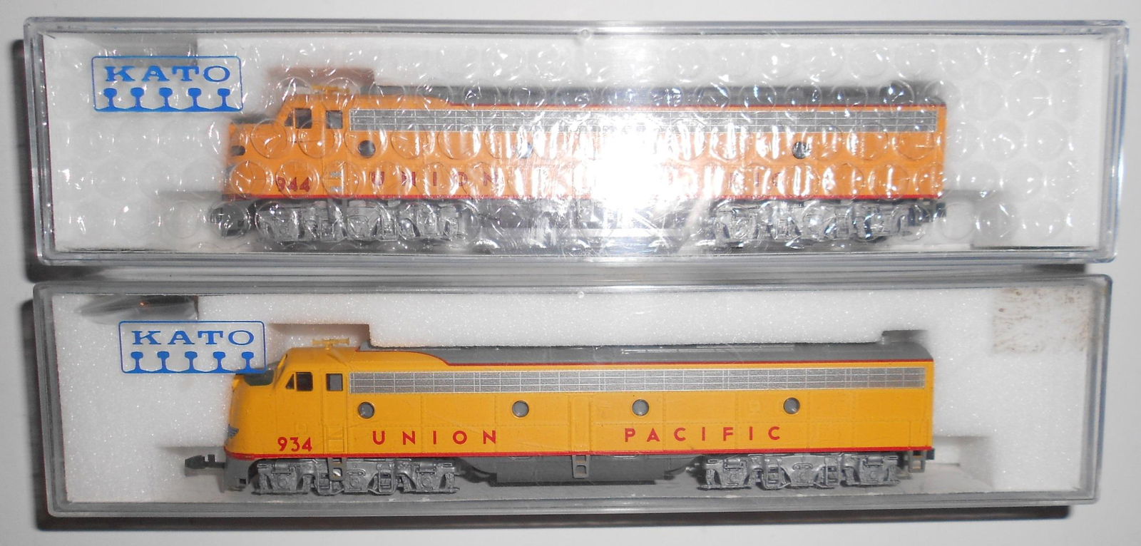 N Scale Kato Union Pacific 2 E8 A Locomotives - Oct 30, 2021 | Brookline Auction Gallery LLC in NH