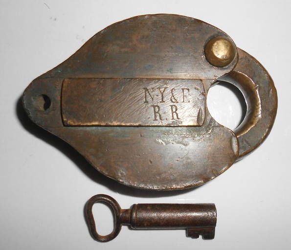 New York & Erie Railroad - Brass Lock & Key (#0029) on Oct 15, 2022 ...