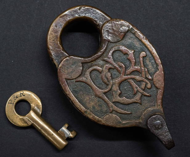 Philadelphia & Reading Fancy Cast Back Lock & Key - Oct 15, 2022 ...