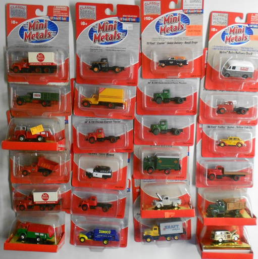 Ho Scale Mini Metals Vehicles (24)
